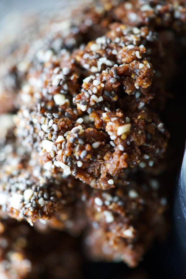 Cocoa Fig Balls – #OneEnergyTogether